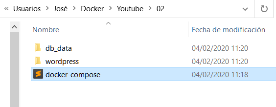"docker-compose" para WordPress - Volumes - Labarta